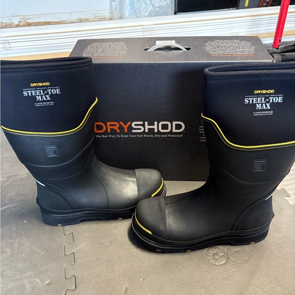 Shoes | Steeltoe Max Hi Boots Black And Yellow | Poshmark